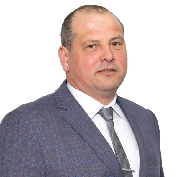 Reflexe totalitare, departe de spiritul libertății și democrației din ...